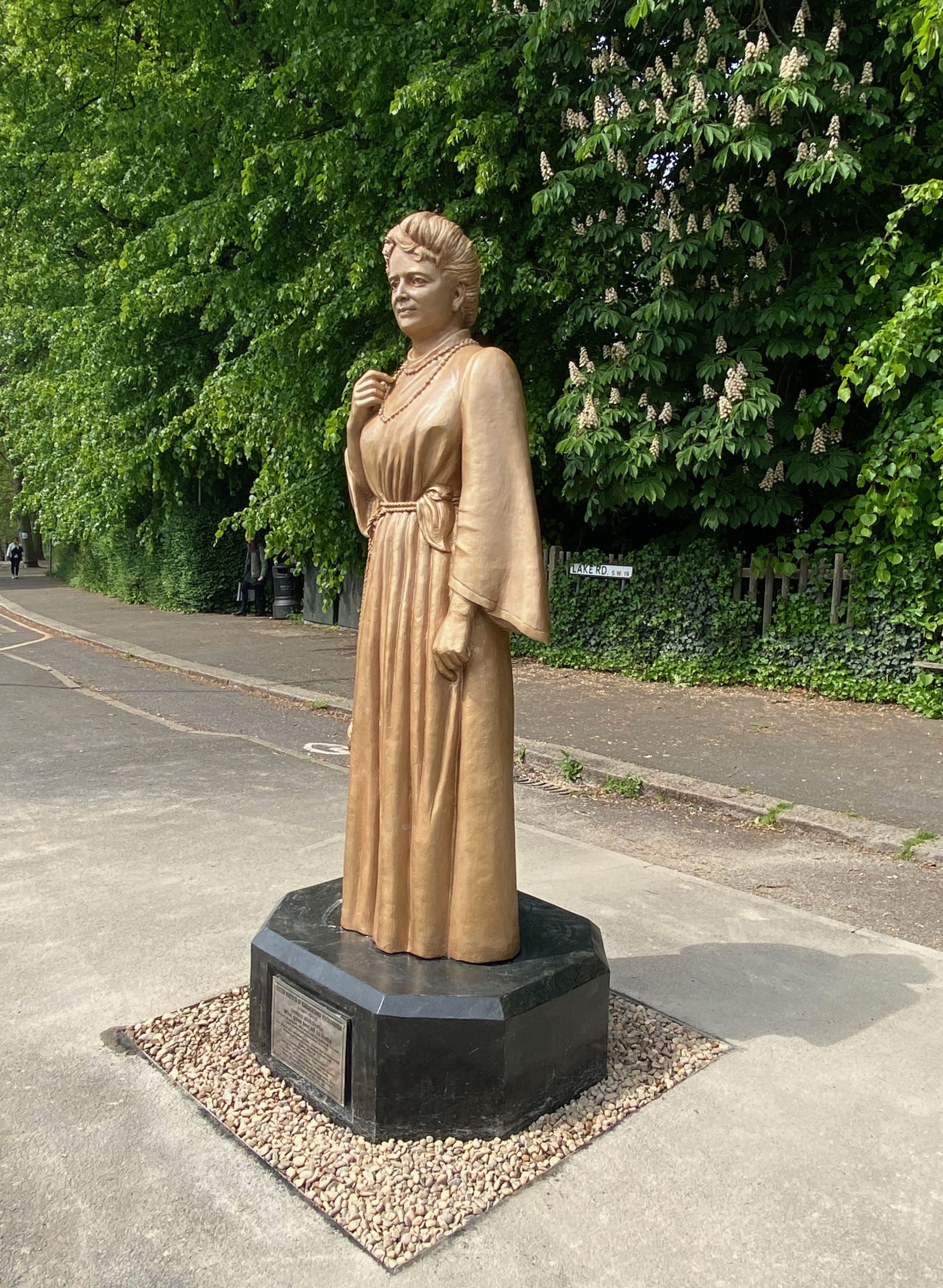 Nivedita statue in Wimbledon - Marcus Beale Architects